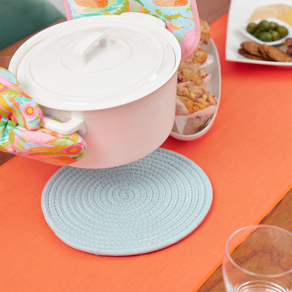 Trivet Rope Coral Large - Annabel Trends – National Museum Australia